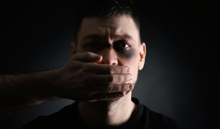 Distintos tipos de abuso y cómo enfrentarlos - PsiquiatrasOnline.com